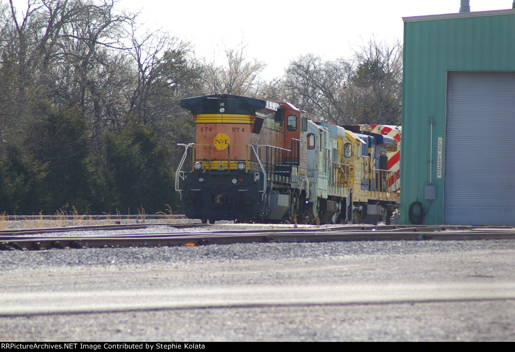 NERR 574 SITTING AT SHOP